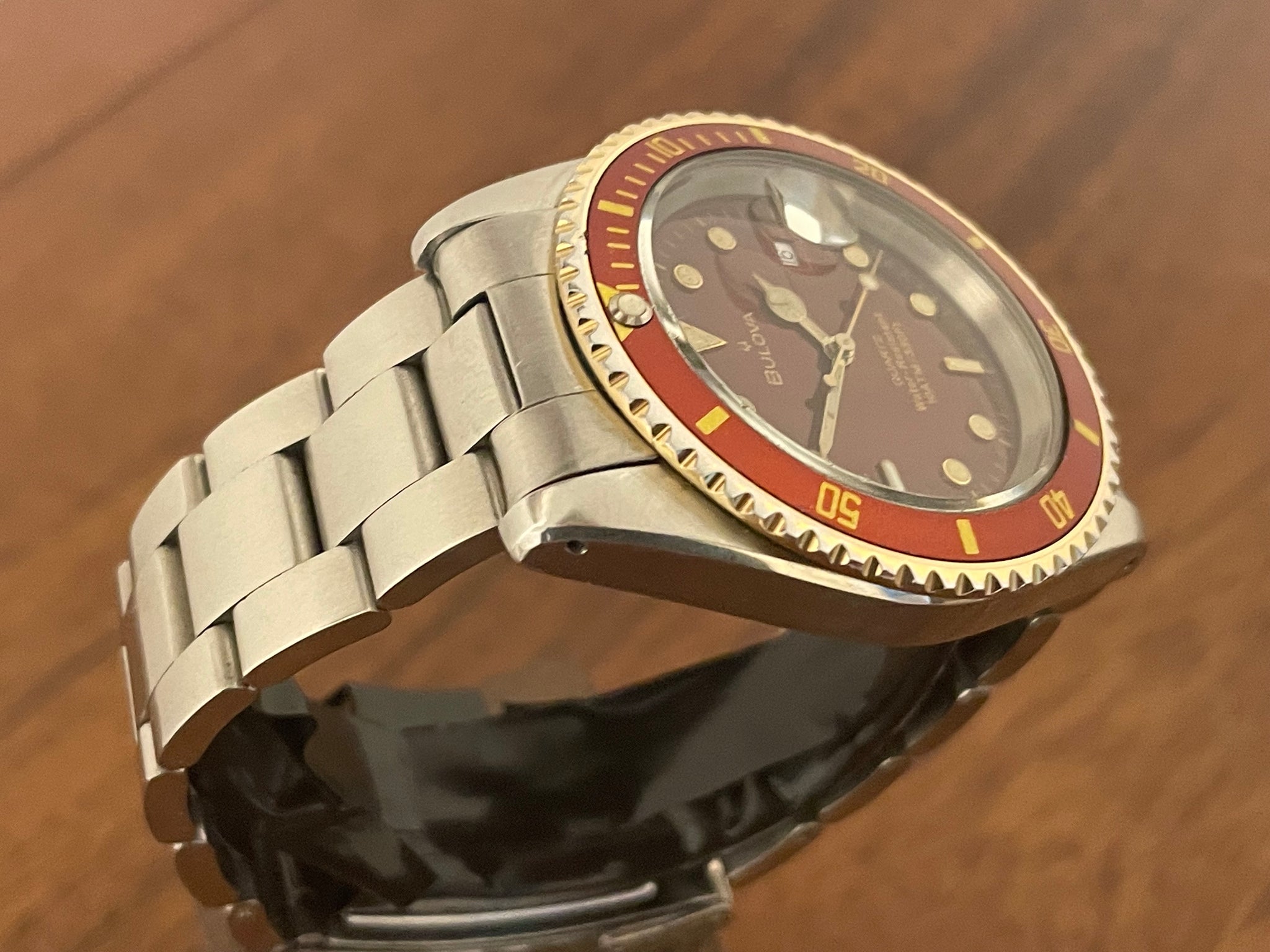 (1990s) Bulova "Submariner" diver – WATCH WAVE